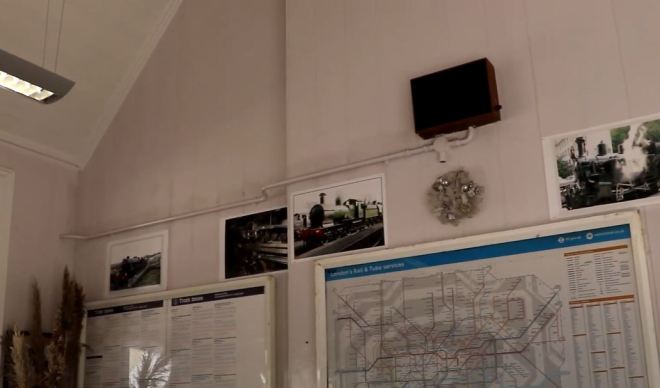 Along The Railway Line | South East Mainline | Sandling Railway Station ...