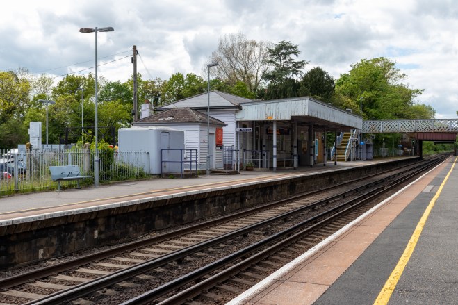 Along The Railway Line | South East Mainline | Hildenborough Railway ...