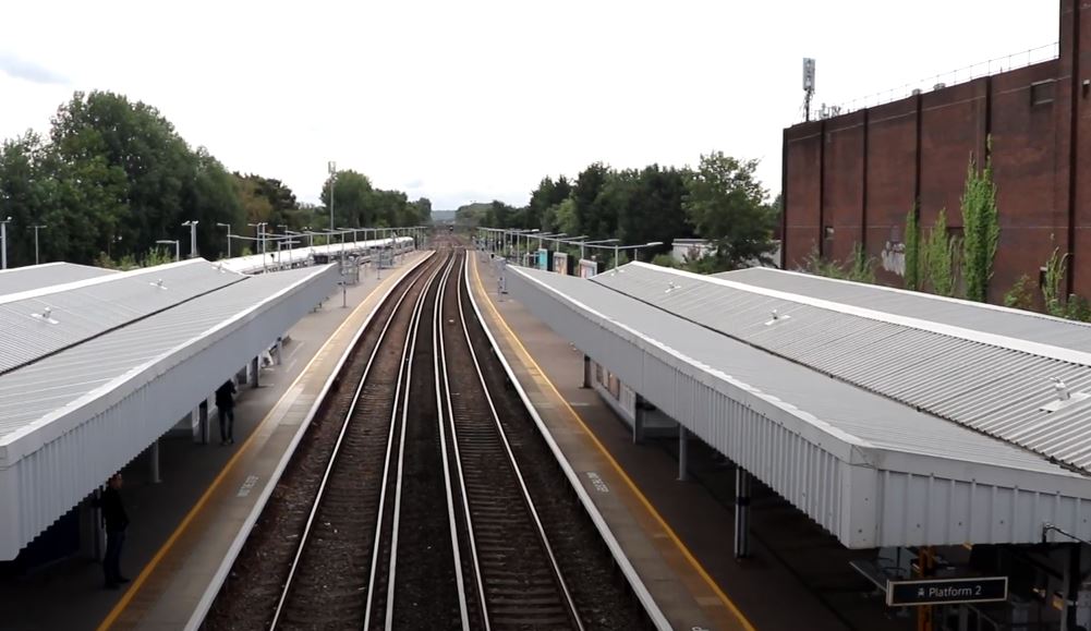 Along The Railway Line | South East Mainline | Petts Wood Railway ...