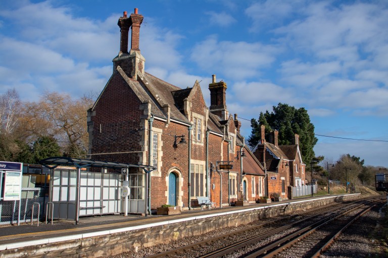 Wateringbury Railway Station | Along The Railway Line | Medway Valley ...